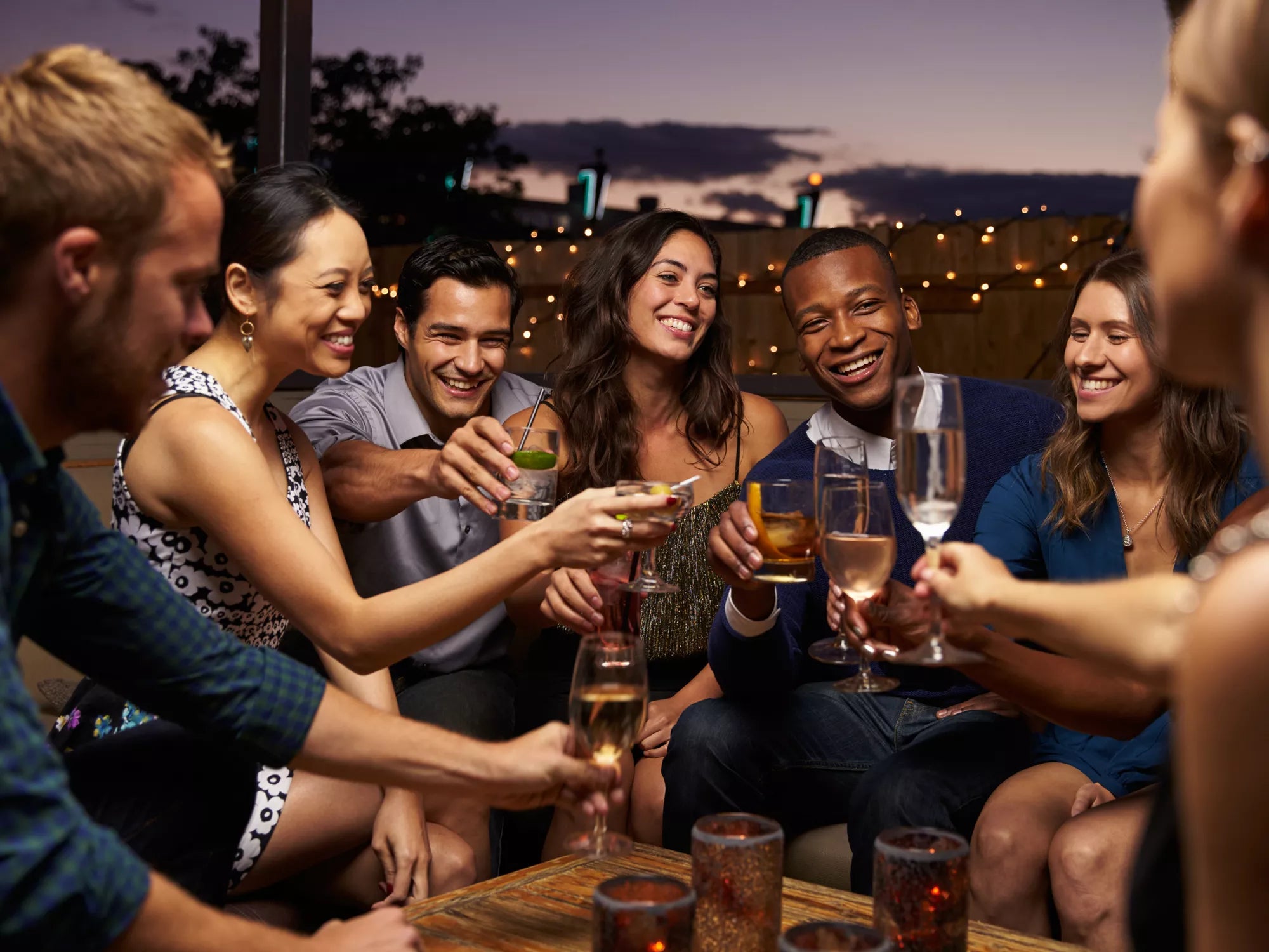 A Guide to Engagement Party Planning – Damasci